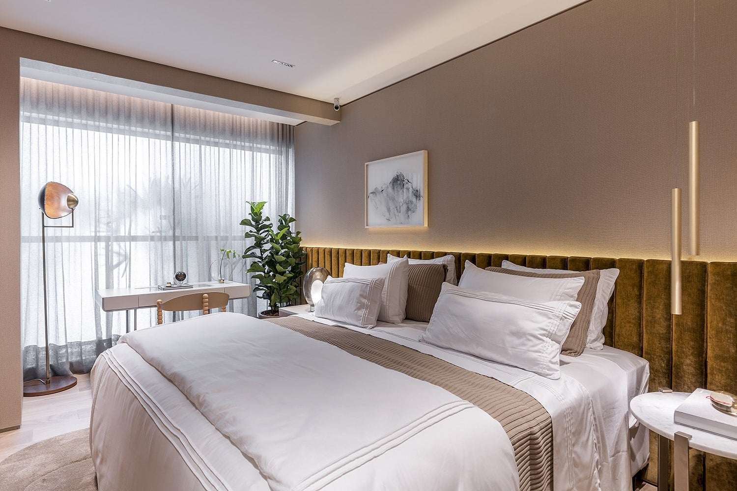 Gio Jardins | Mitre Exclusive Collection